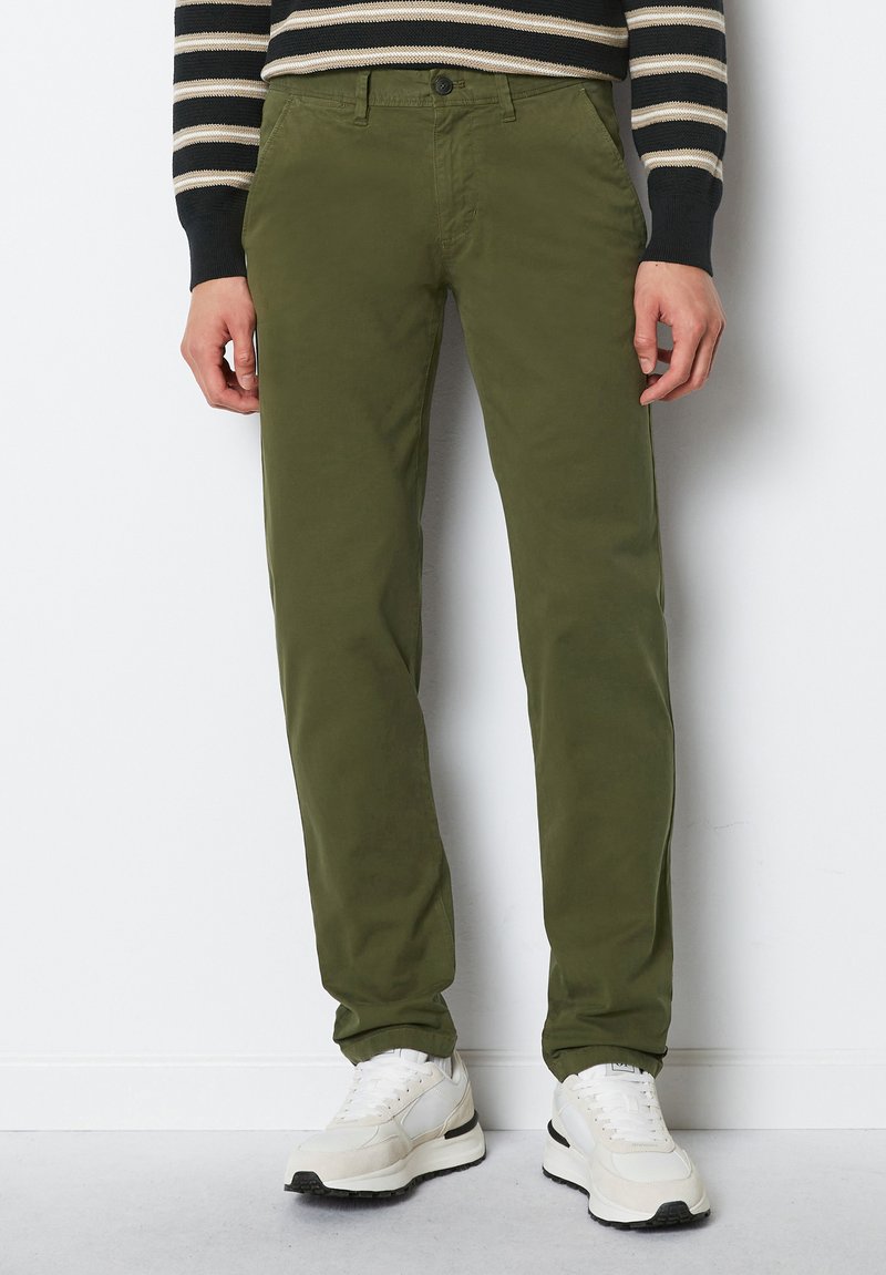 Marc O'Polo STIG - Chino - asher green/kaki - ZALANDO.FR