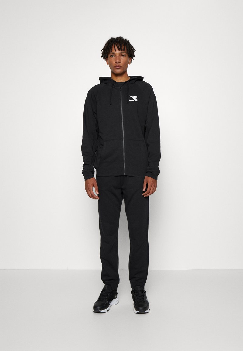 Diadora TRACKSUIT CORE - Treningas - black/juoda - Zalando.lt