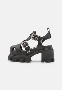 Buffalo RIOT TRAWL - Sandalen met hoge hak - black/zwart - Zalando.nl