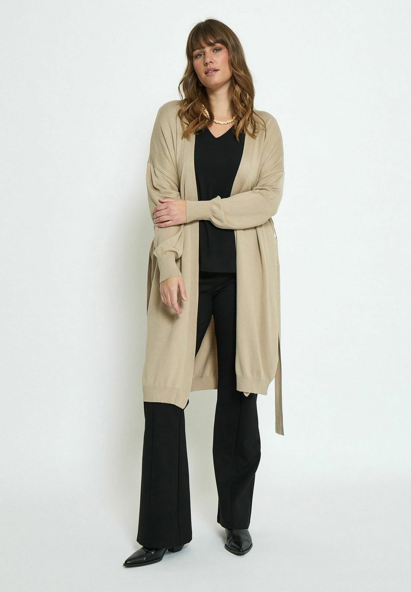 PEPPERCORN TANA LONG CURVE - Strickjacke - feather gray/grau - Zalando.ch