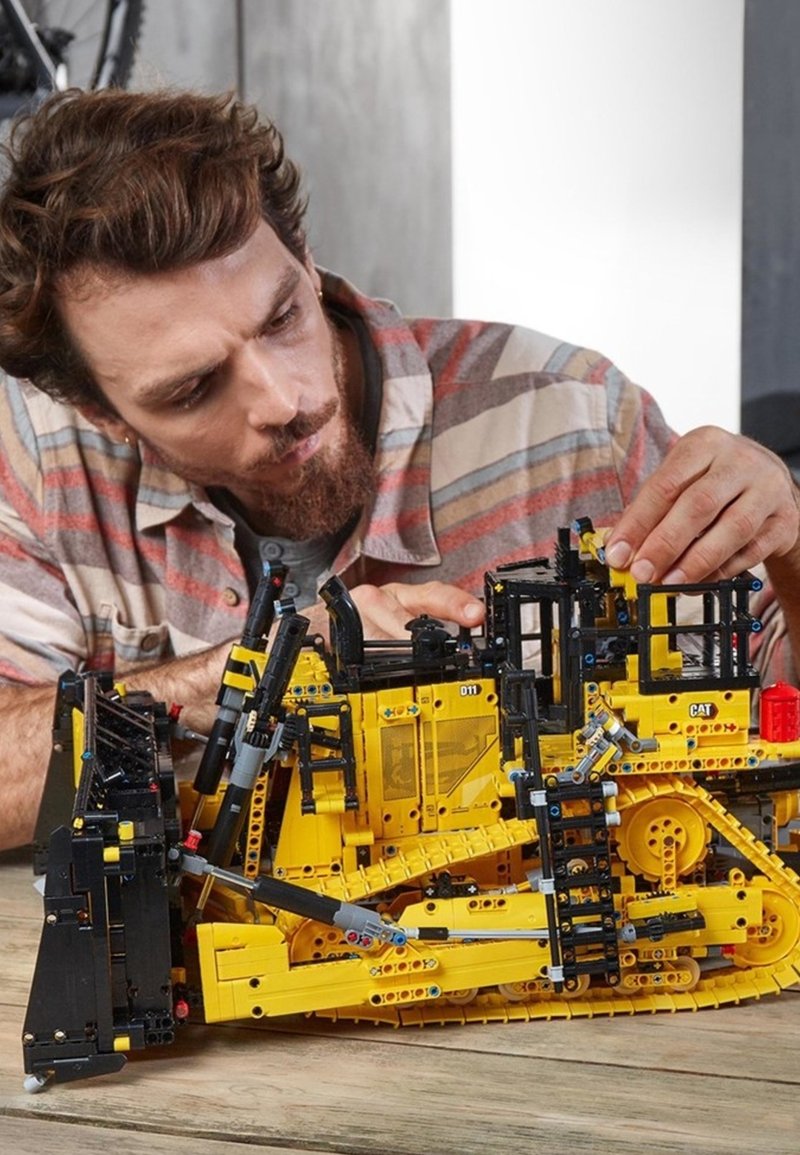 LEGO TECHNIC CAT - Sandspielzeug - multi-coloured/mehrfarbig - Zalando.at