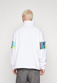 On Vacation MATCH FLEECE SWEATER - Fleecepullover - white/weiß - Zalando.ch