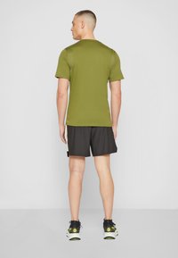 Puma TRIBLEND ULTRABREATHE TEE - Sport T-Shirt - olive green/oliv - Zalando