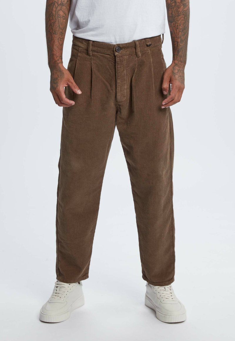 Gabba FIRENZE COLOROID - Trousers - coriander/brown - Zalando.de