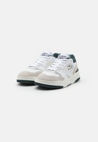 Lacoste Sport LINESHOT - Trainers - white/dark green/white - Zalando.co.uk