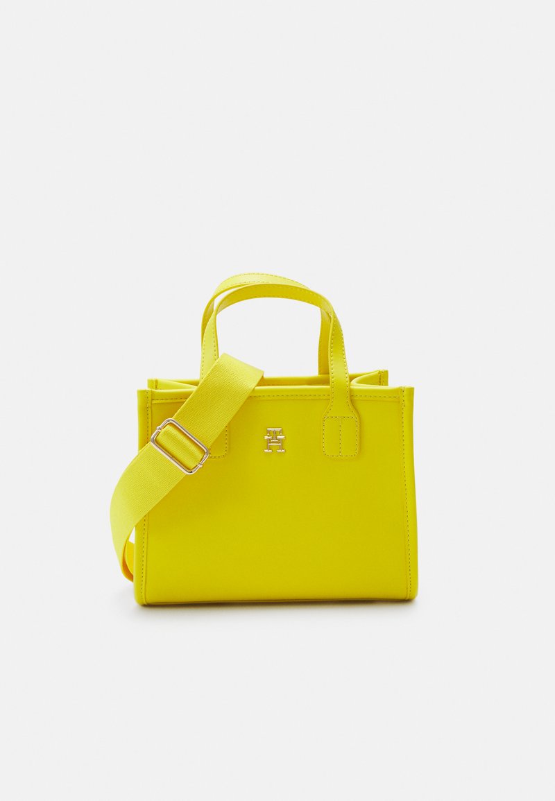 Tommy Hilfiger CITY SMALL TOTE - Handbag - valley yellow/yellow ...