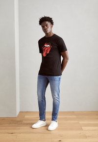 Antony Morato ROLLING STONES REGULAR FIT WITH MATT PLASTIC AND RUBBER ...