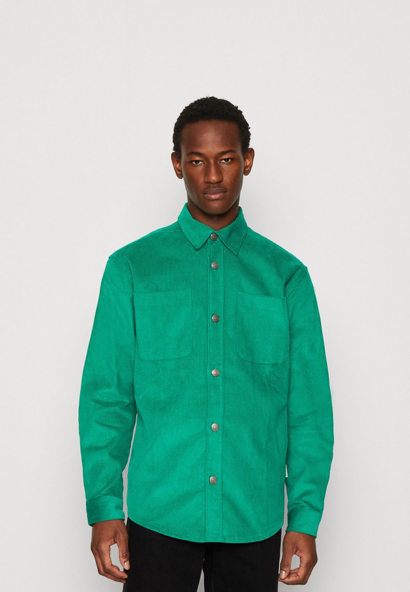Redefined Rebel MOSES SHIRT UNISEX - Hemdbluse - jolly green/grün ...
