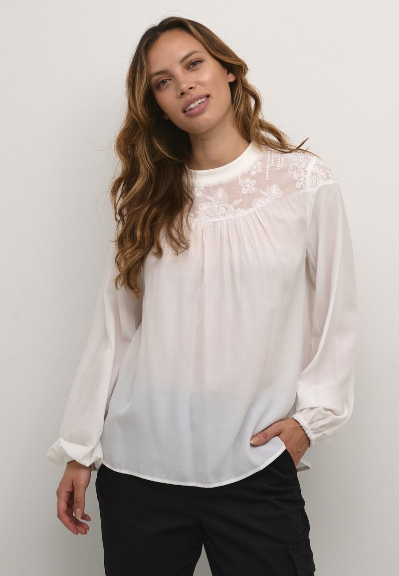Culture CUASMINE NECK - Bluse - spring gardenia/offwhite - Zalando.ch