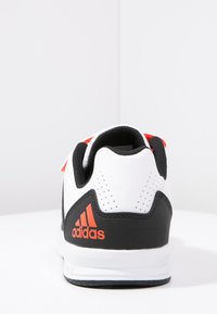 adidas Performance LK TRAINER 7 - Trainingsschoen - white/core black ...