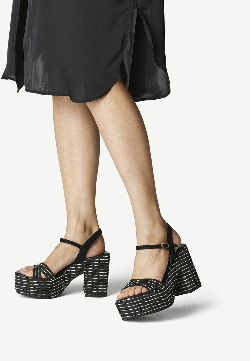 Tamaris Magas sarkú szandálok - black beige/fekete - Zalando.hu