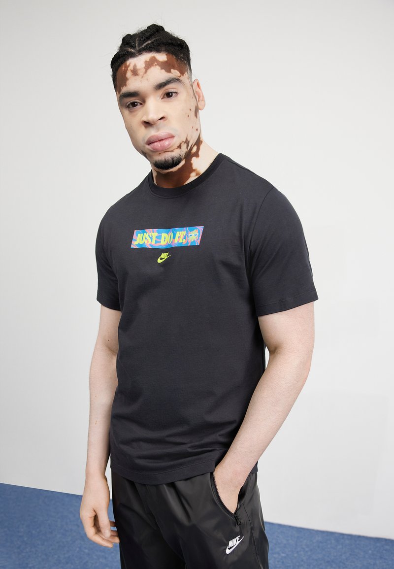Nike Sportswear TEE SPRING BREAK - Print T-shirt - black - Zalando.ie