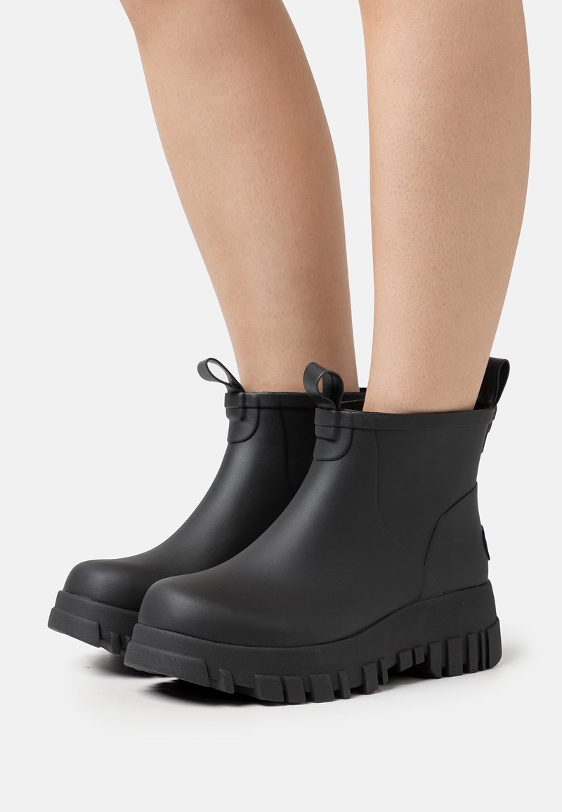 Holzweiler ANDY ANCLE BOOTS - Gummistiefel - black/schwarz - Zalando.ch