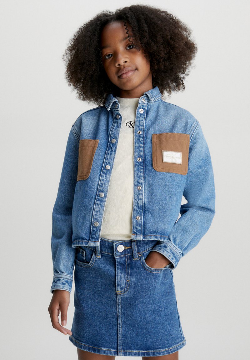 Calvin Klein Jeans WORKWEAR POCKET - Spijkerjas - authentic light blue ...