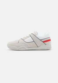 KangaROOS ORIGINALS - BASELINE - Joggesko - white/red/hvit - Zalando.no