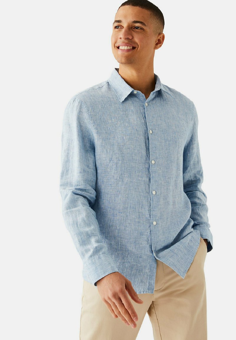 Marks & Spencer PURE LINEN - Hemd - light blue/hellblau - Zalando.de