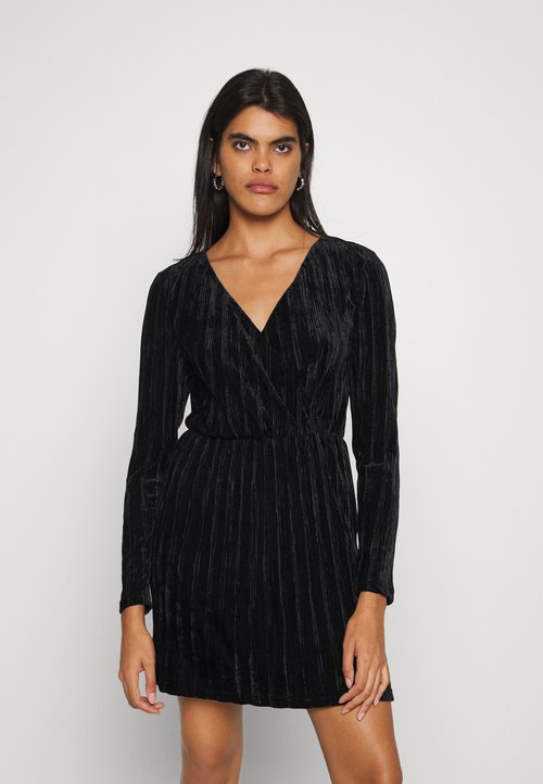 ONLY ONLLIVY DRESS - Cocktailkjoler / festkjoler - black rosa gold/sort ...