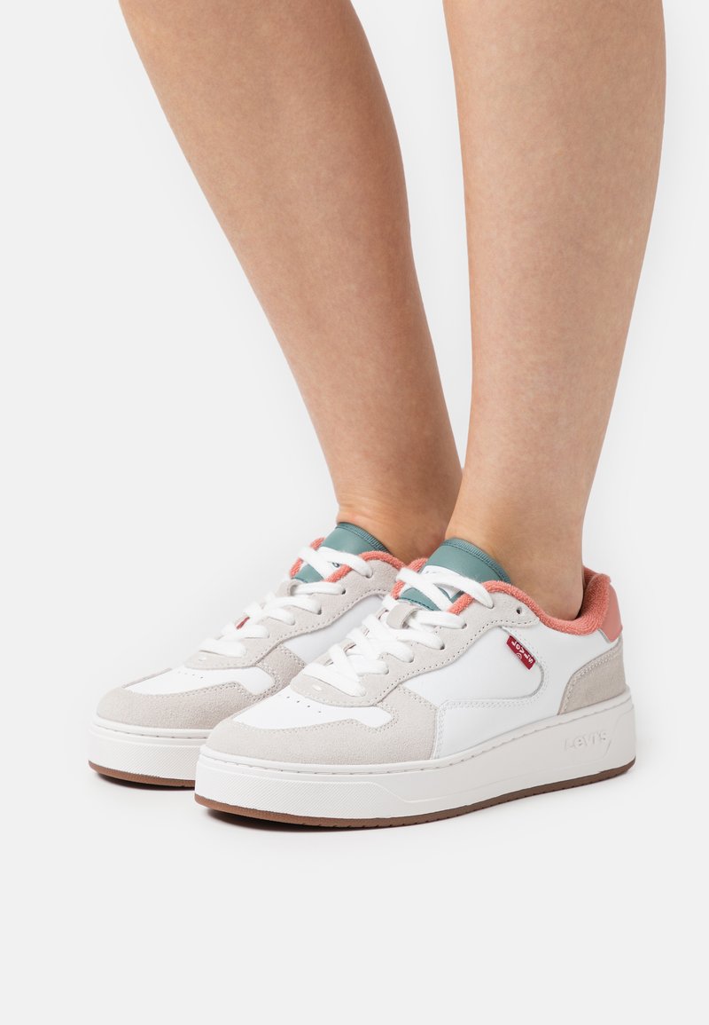 Levi's® GLIDE - Sneaker low - regular white/weiß - Zalando.de
