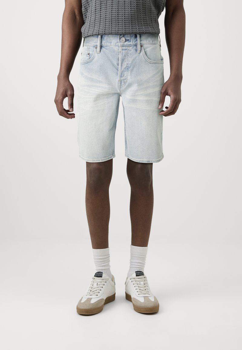 AllSaints SWITCH - Denim shorts - light indigo blue/light-blue denim ...