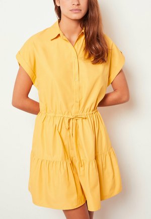 Cache Cache AUSGESTELLTES MIT GÜRTEL - Vestido camisero - vert/verde ...