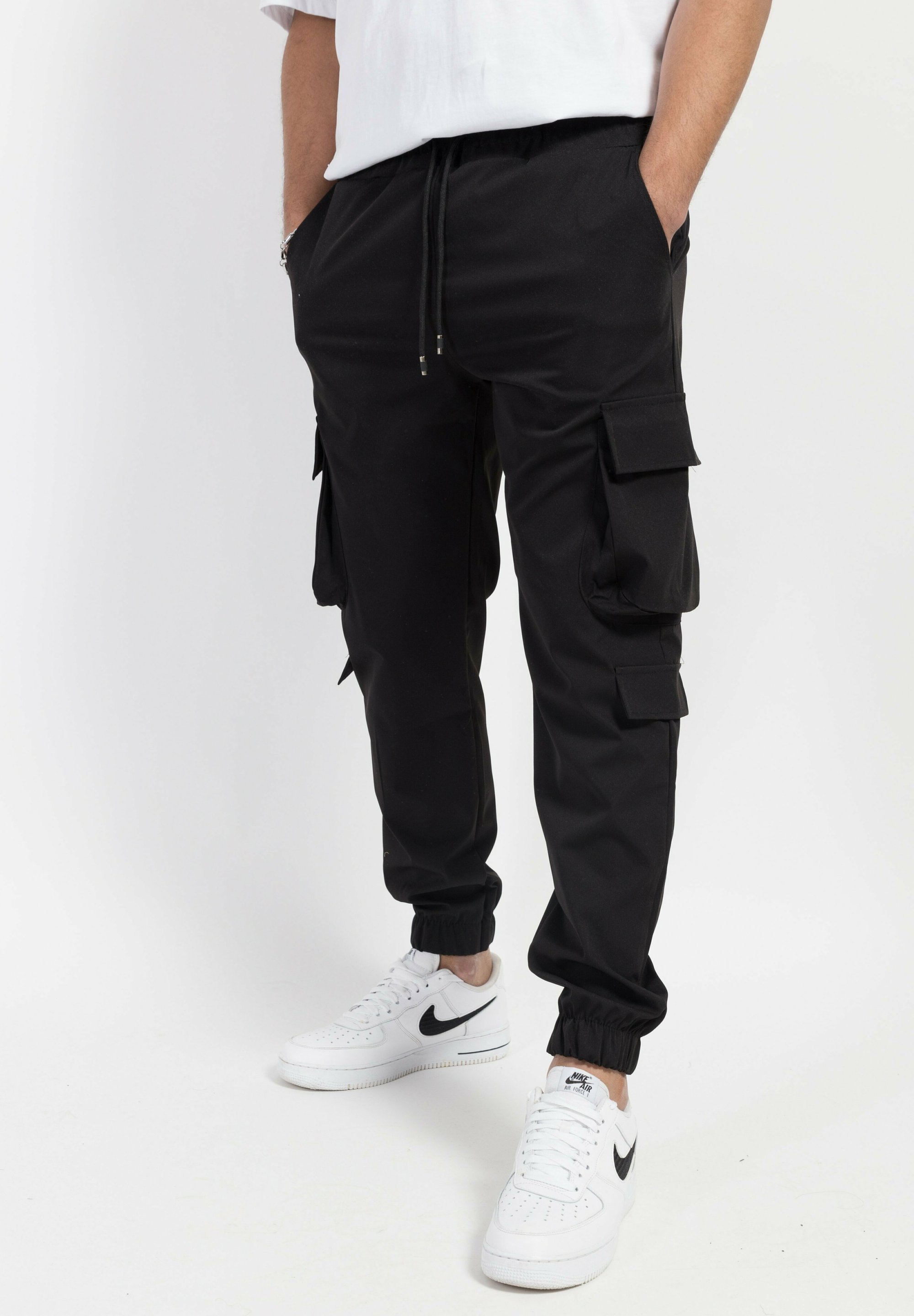 Urban Classics Cargo Jogging Noir Homme Pantalon Cargo 263774 | atelier ...