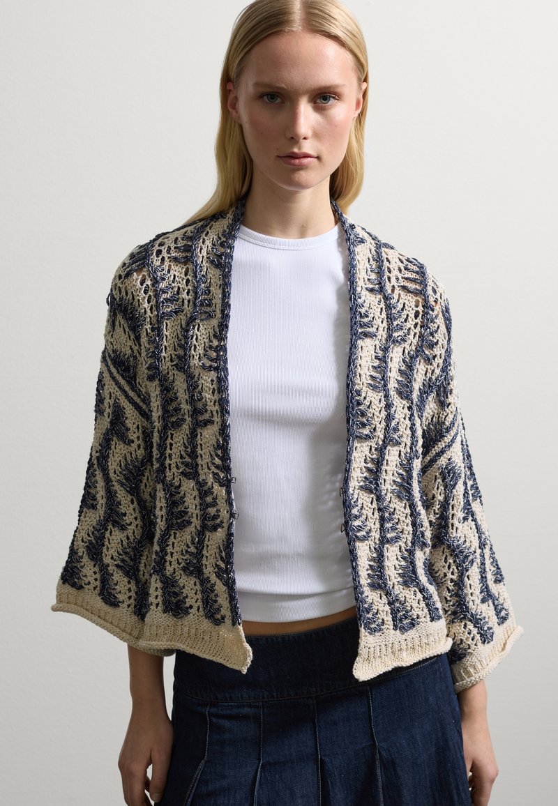 Stefanel OPEN CONTRASTING MOTIF. - Cardigan - white blue/bianco ...