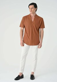 Antioch SHORT SLEEVE - T-Shirt basic - brown/braun - Zalando.at