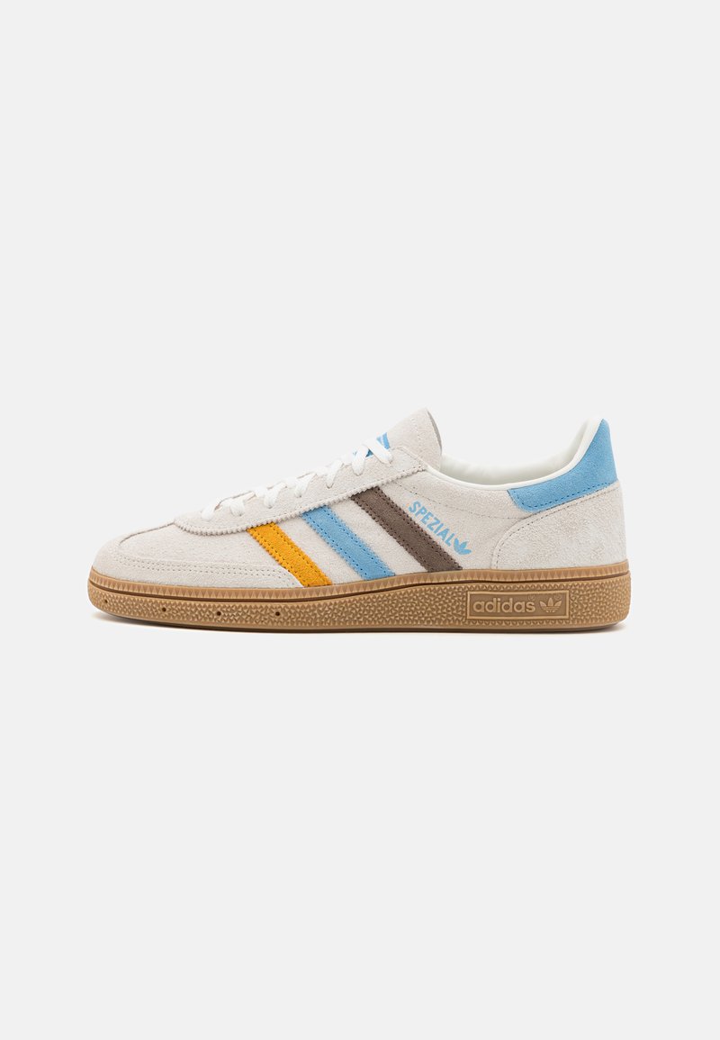 adidas Originals HANDBALL SPEZIAL - Trainers - cloud white/light blue ...
