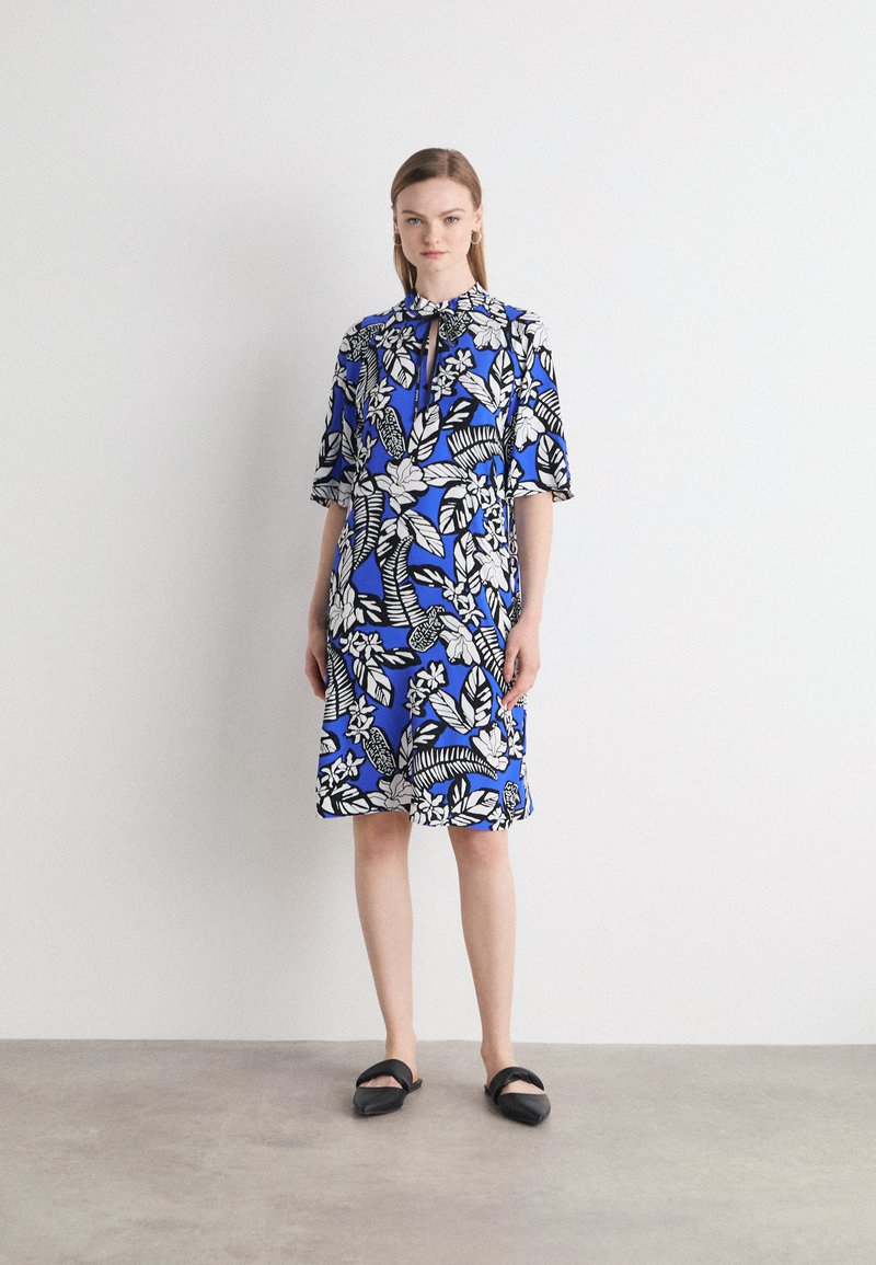 Marc Cain Day dress - bright royal blue/royal blue - Zalando.de