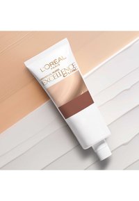 L'Oréal Paris COLORATION 2 BRUN EXCELLENCE CRÈME UNIVERSAL NUDES ...
