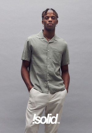 Men’s fashion online shop - everything a man needs | ZALANDO