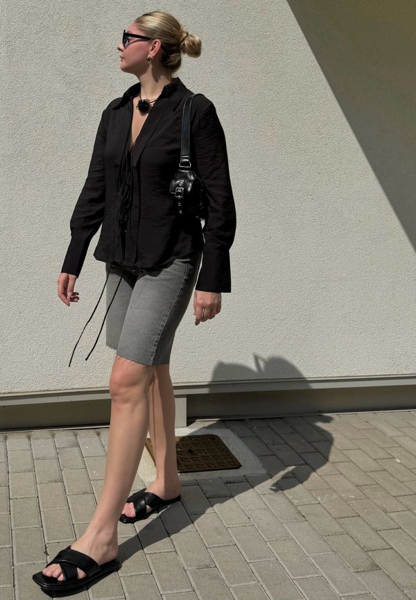 Sorte bluser & skjorter til dame | Zalando