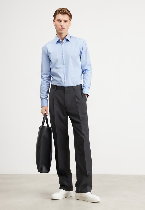 Filippa K SAMSON TROUSER - Stoffhose - black/schwarz - Zalando.ch