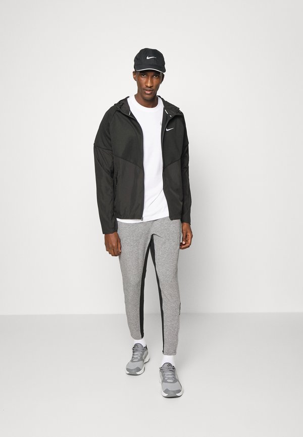 Nike Performance Running jacket - black - Zalando.co.uk