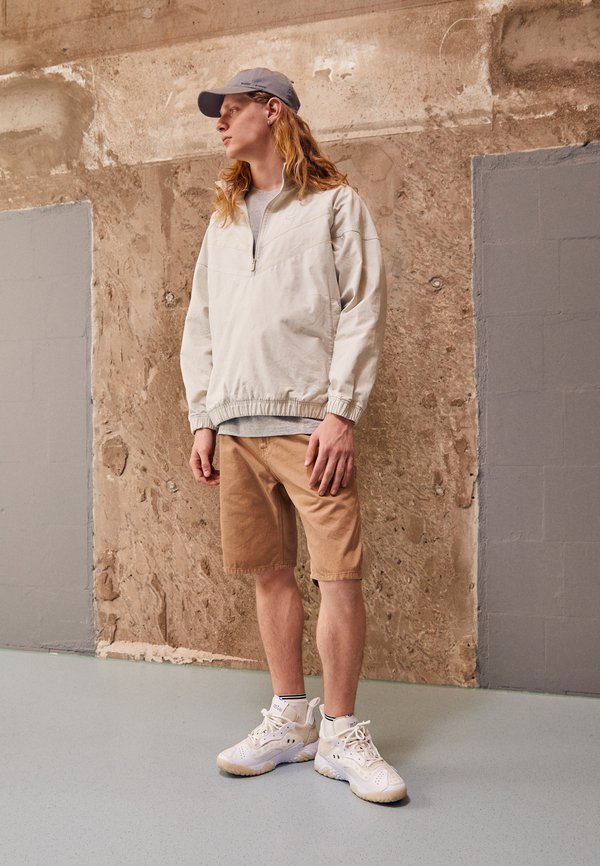 Nike Sportswear Windjack - light bone/(light bone)/crème - Zalando.nl