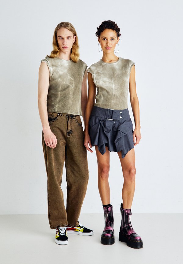 Dr. Martens JETTA HI MAX - Bottines à plateau - pink/black/rose ...