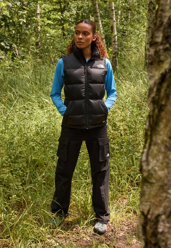 The North Face TARAVAL SPIRIT - Zapatillas de entrenamiento - black ...