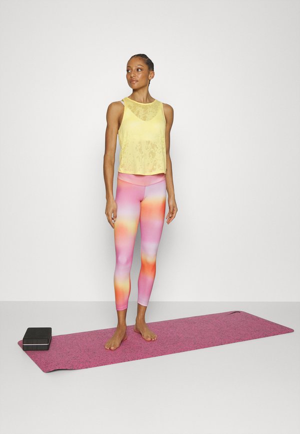Nike Performance Tights Cosmic Fuchsia Multi Color Pink Zalando At