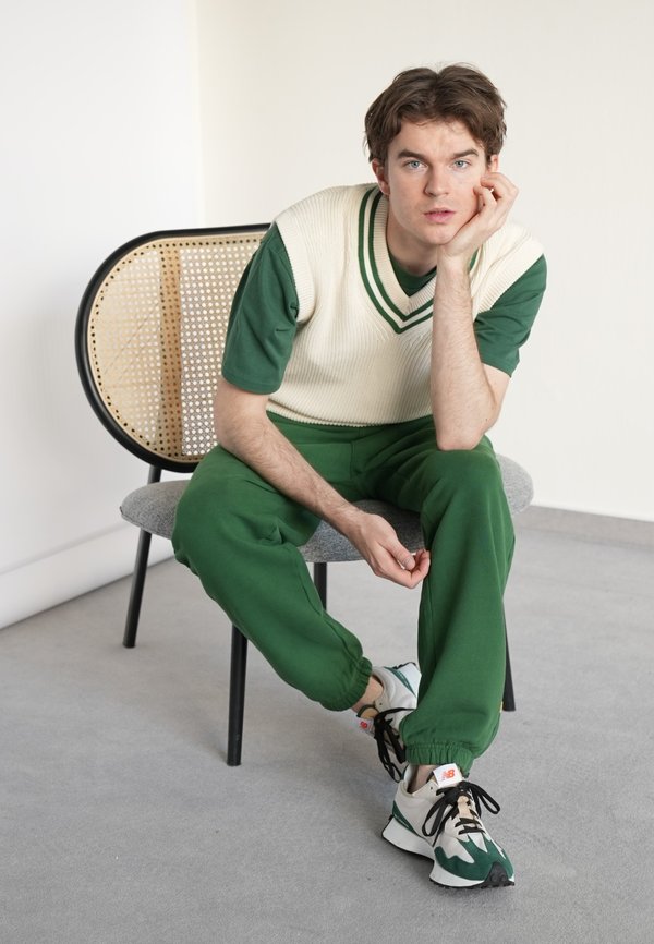 YOURTURN UNISEX - T-Shirt basic - dark green/dunkelgrün - Zalando.ch