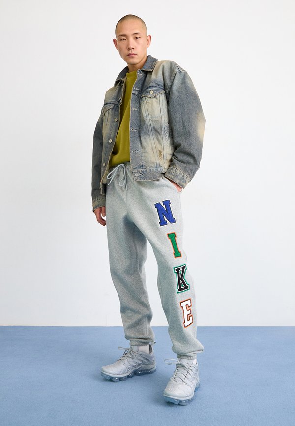 New Balance ATHLETICS WARPED CLASSICS PANT UNISEX - Pantalones ...