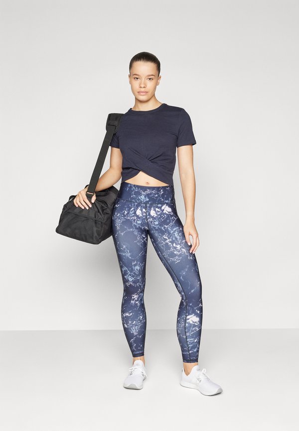 adidas Performance YOGA STUDIO WRAPPED - Print T-shirt - black/grey six ...