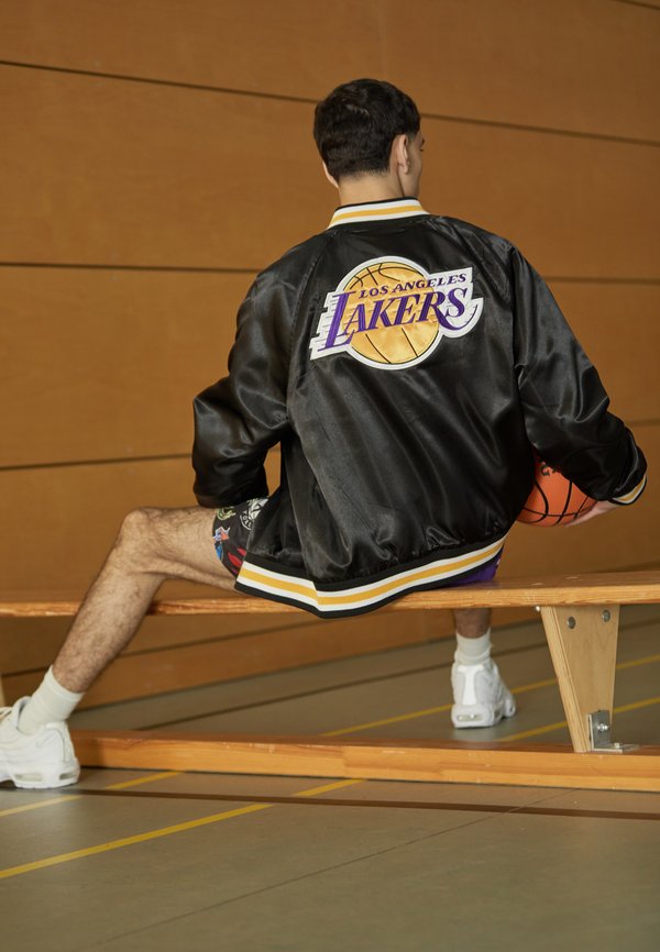 Fanatics MLB NEW YORK YANKEES PRIMARY LOGO GRAPHIC TANK ...