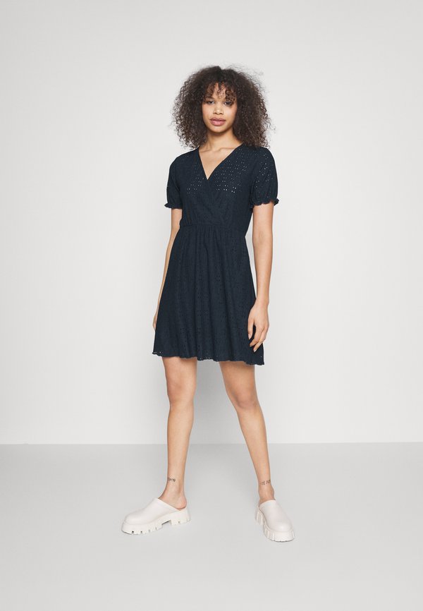 Lauren Ralph Lauren Petite KARLEE SHORT SLEEVE DAY DRESS - Jerseykleid - lighthouse navy ...