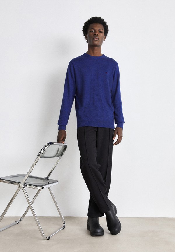 Weekday KEN TRACKPANTS UNISEX - Pantalon classique - black/noir ...