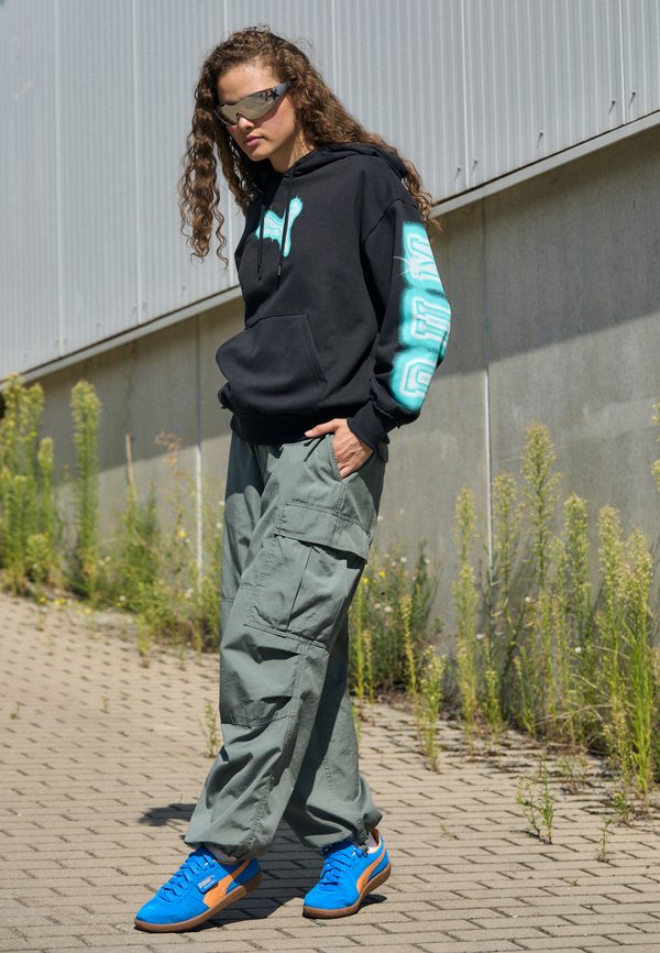 Puma PALERMO - Trainers - ultraviolet/turquoise surf/gold/lilac ...