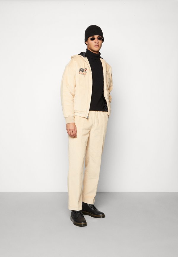 Davida Cashmere MAN TURTLENECK - Jersey de punto - black/negro - Zalando.es