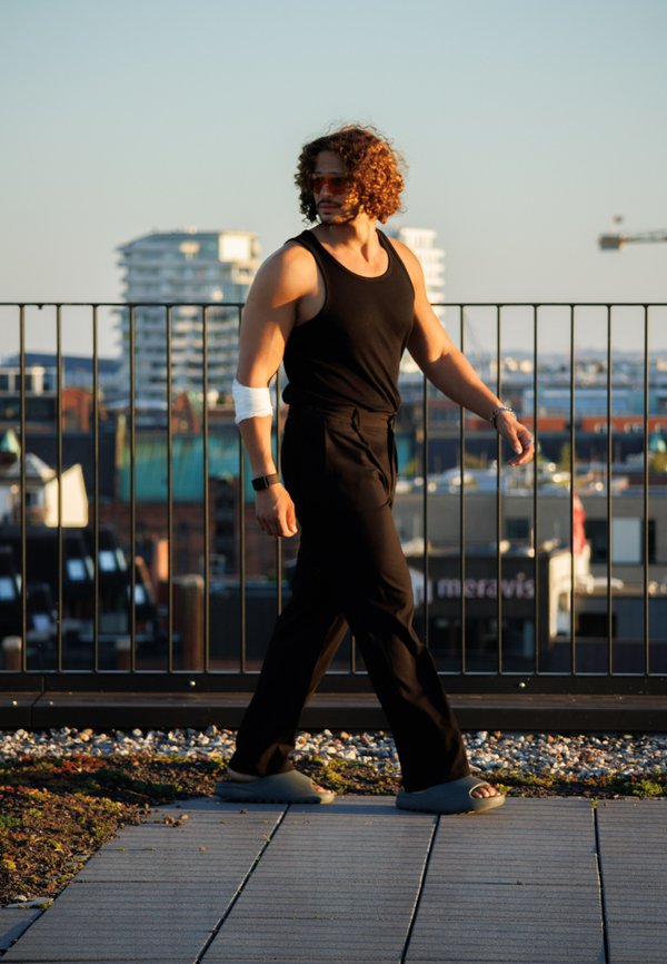 adidas Originals ADILETTE 22 UNISEX - Badslippers - light brown/light ...