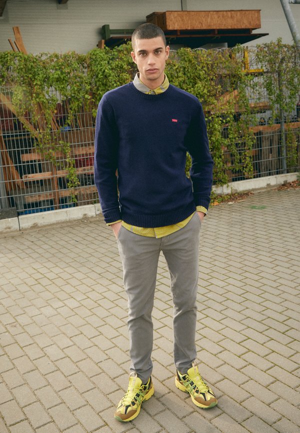 Tommy Jeans ESSENTIAL CREW NECK - Maglione - dark turf green/verde ...