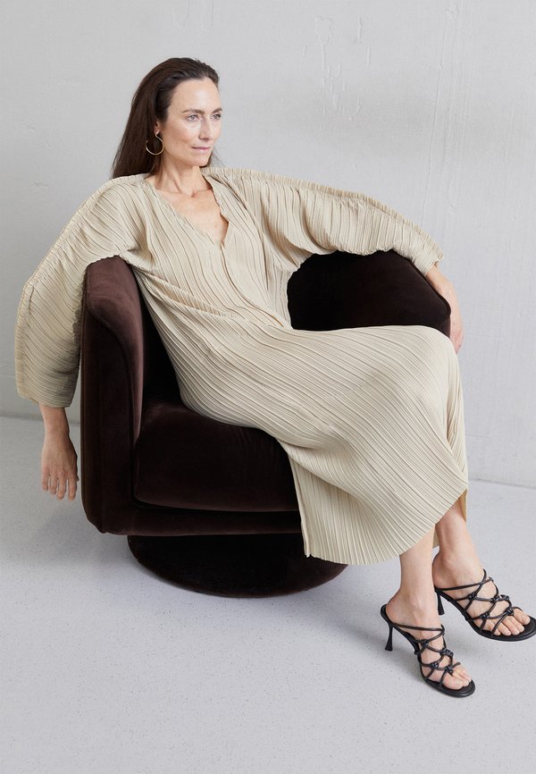 By Malene Birger KAYIA - Maxikleid - pearl (off white)/offwhite ...
