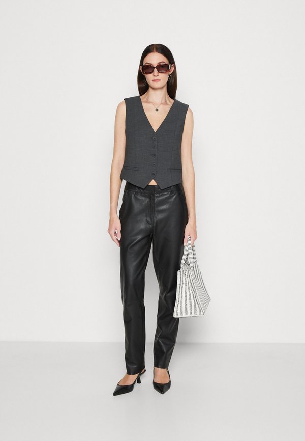 Object OBJBELLE LISA PANT - Bukser - black/sort - Zalando.dk